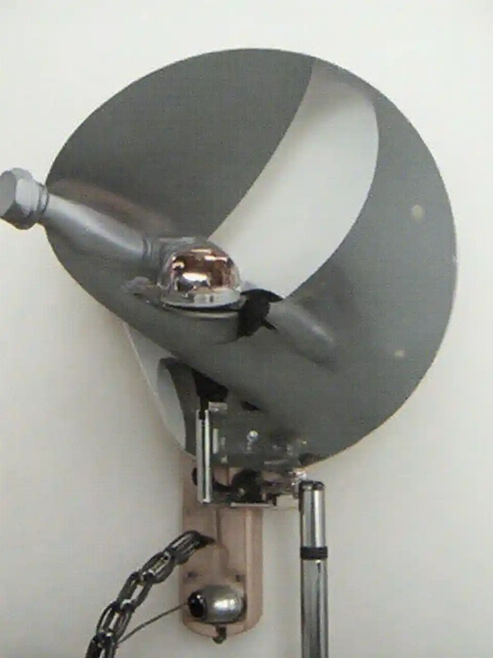 Enhancing Sound Capture with Parabolic Microphone Technology