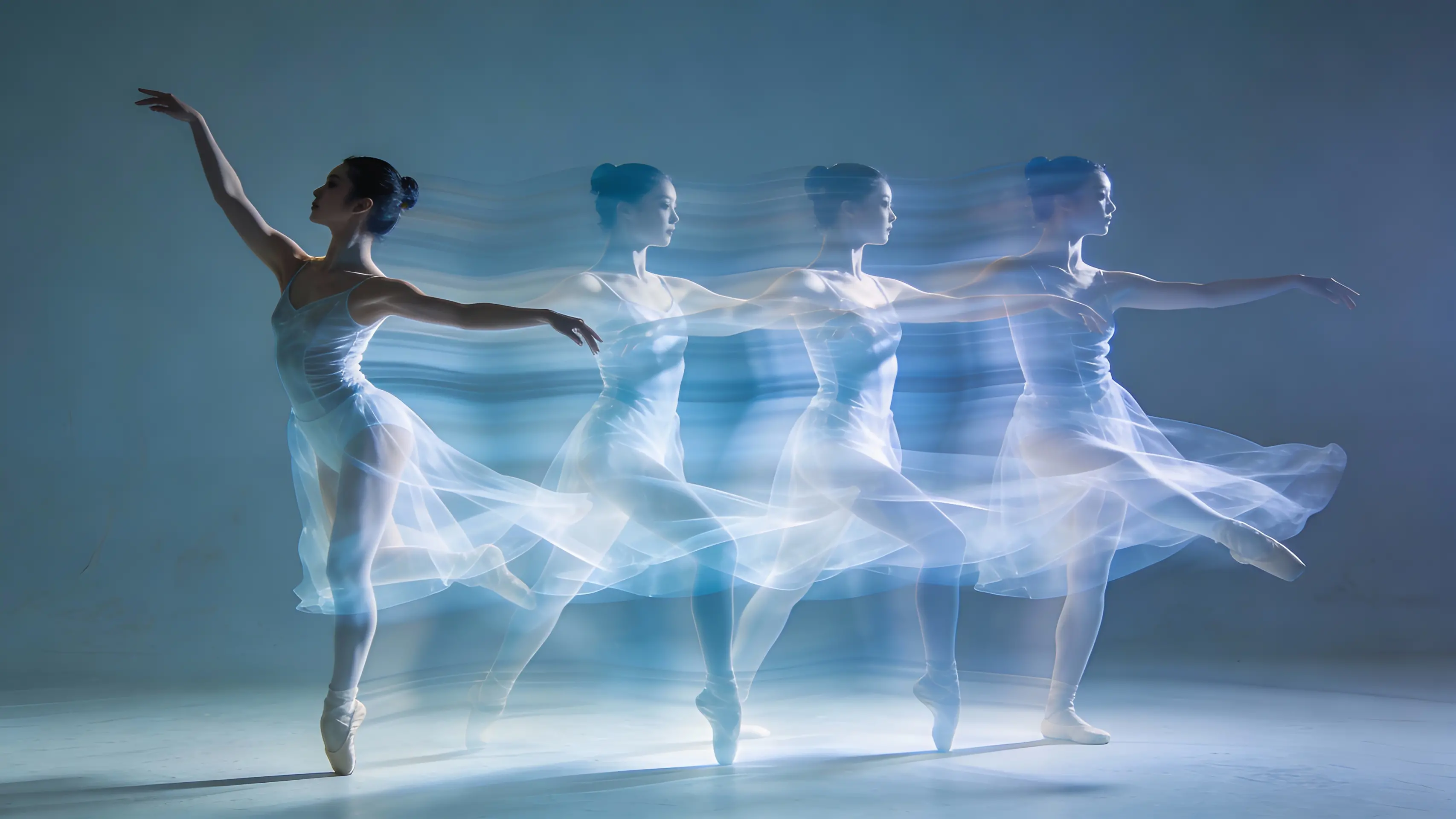 Exploring the Intersection of Fluidity and Stillness in Dance
